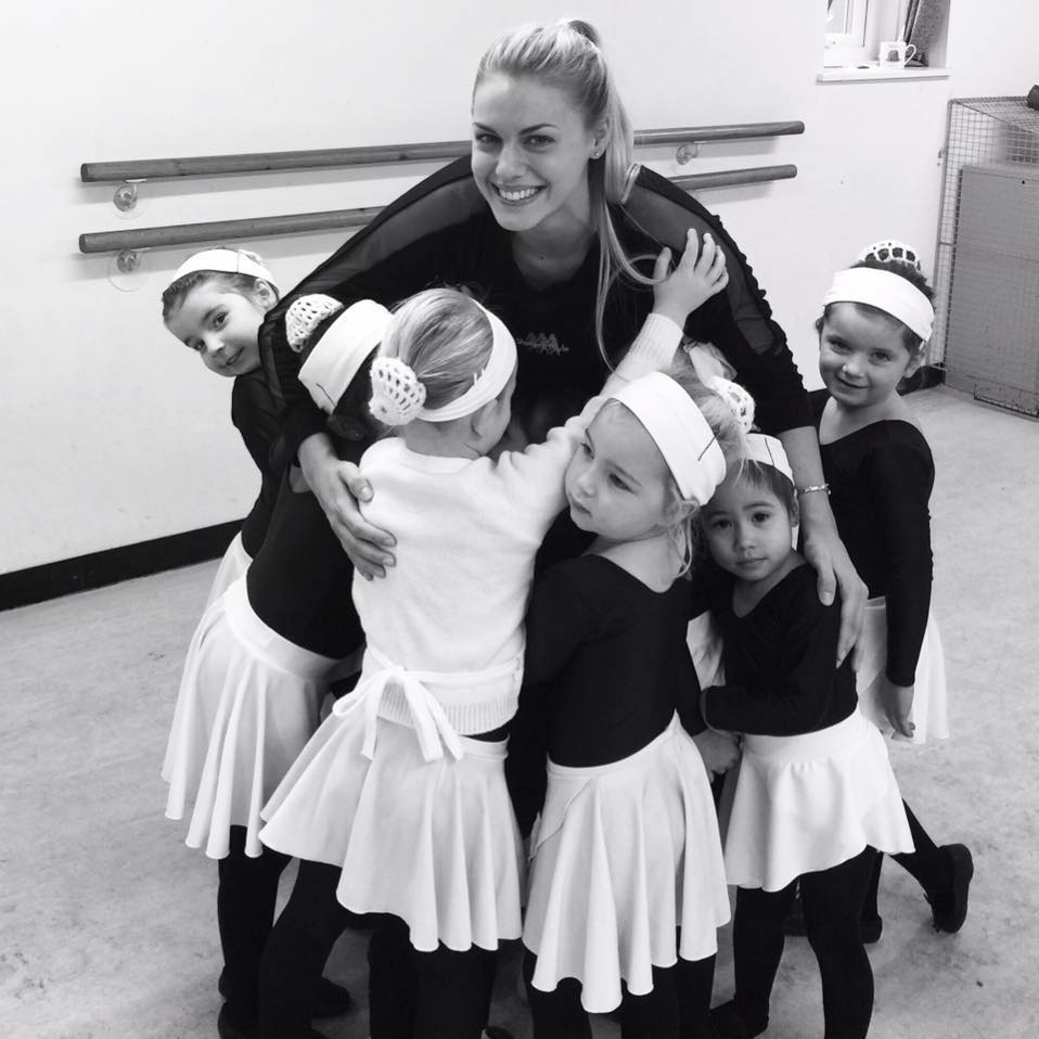 Classes – Shimmi Shake Dance Studio